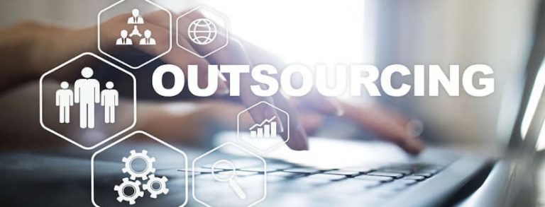 Kelebihan dan Kekurangan Menggunakan Tenaga Outsourcing