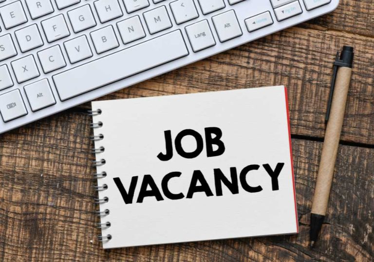 20 Contoh Iklan Lowongan Pekerjaan Berbagai Jabatan & Tips Membuatnya
