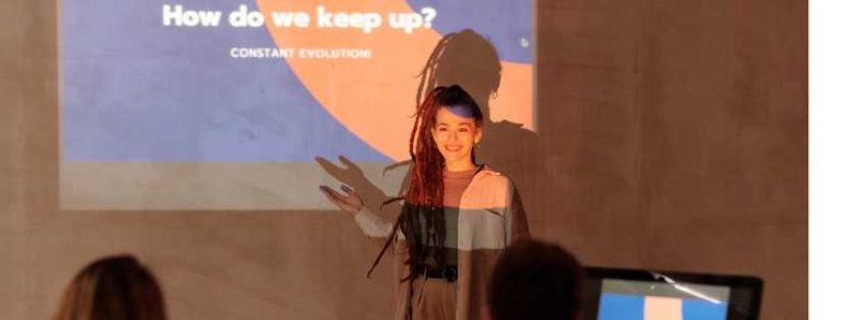 15 Contoh Penutupan Presentasi, Strategi, dan Tipsnya