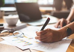 Contoh Laporan Singkat, Manfaat, dan Komponen Pentingnya