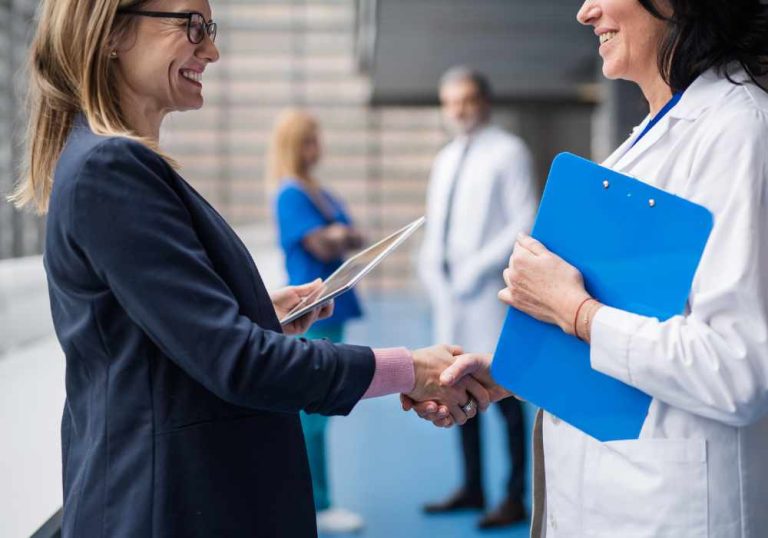 Jobdesk Sales Representative, Skill, Pendidikan, dan Gajinya