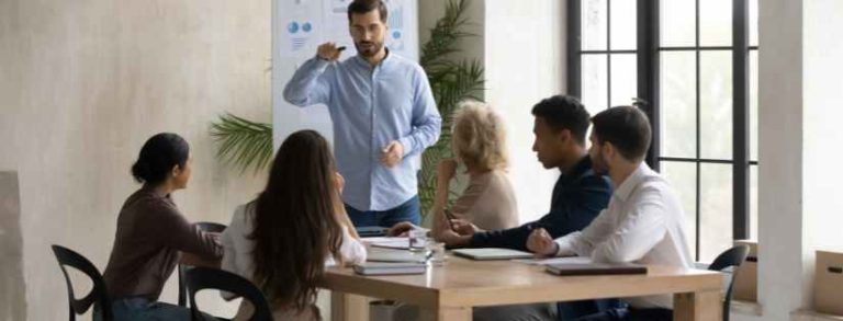 Jobdesk Sales Representative, Skill, Pendidikan, dan Gajinya