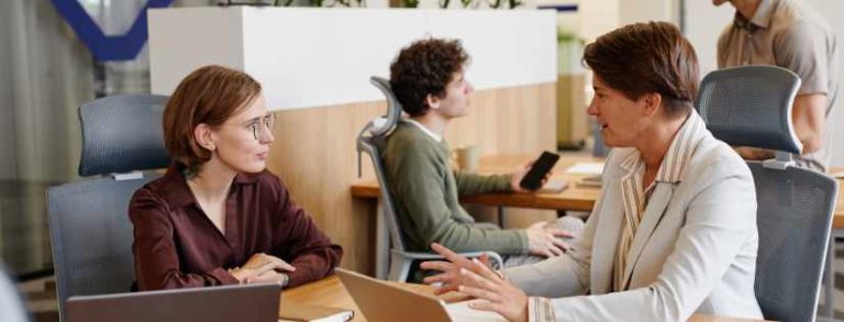 Career Mentoring, Manfaat, Contoh, dan Cara Memilih Mentor