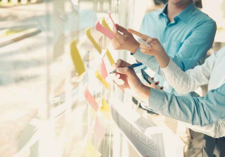 Contoh SOP Tim Developer, Manfaat, dan Cara Implementasinya