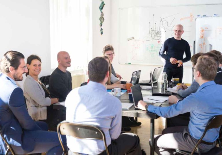 Agent of Change: Arti, Peran, Karakteristik, Skill, dan Contohnya