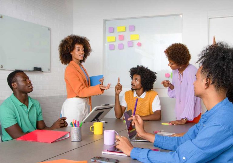 Manfaat Pelatihan Kerja bagi Karyawan dan Perusahaan