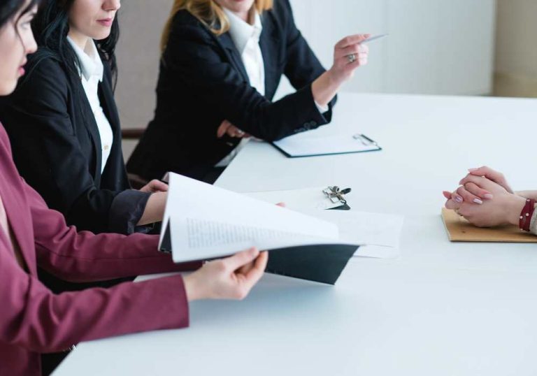 Performance Evaluation Karyawan: Panduan Lengkap untuk HR