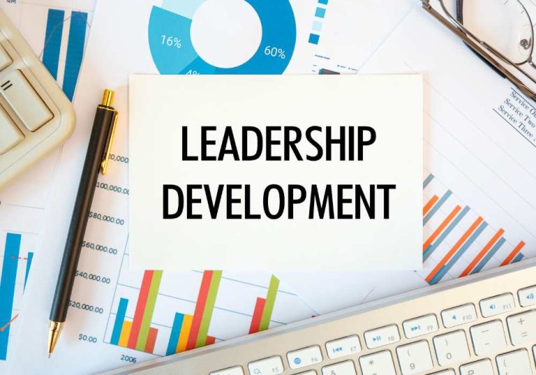 Pengembangan Kepemimpinan: Manfaat, Jenis, dan Langkahnya