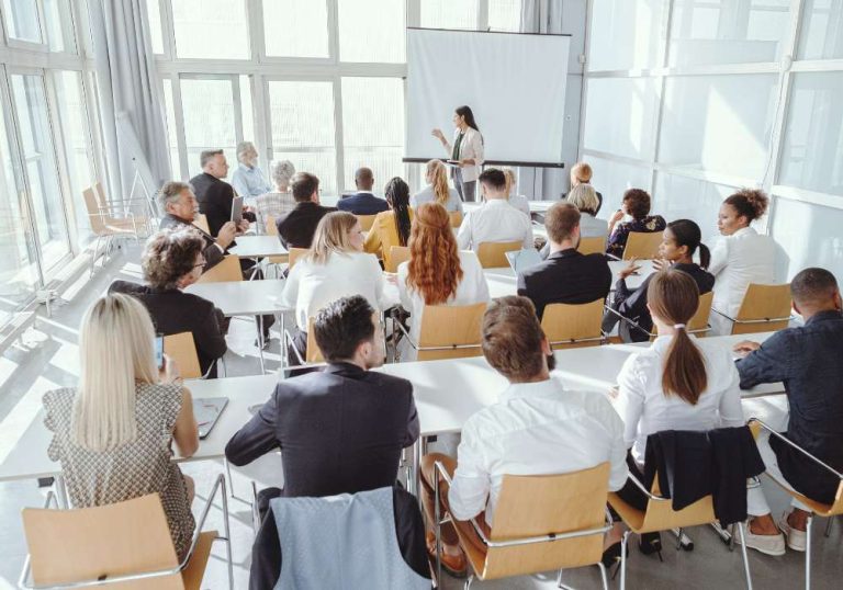 Cara Menghitung Turnover Karyawan dan Tips Menguranginya