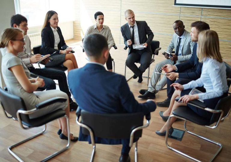 Kirkpatrick Model: Tingkatan, Manfaat, dan Contoh Penerapannya