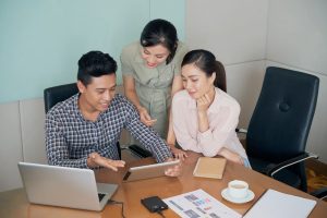 Side Job Adalah: Manfaat dan 15 Rekomendasinya - Gajihub Blog