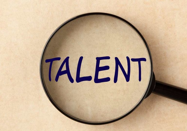 Talent Strategy Framework: Cara Melakukan, Elemen, dan Contoh