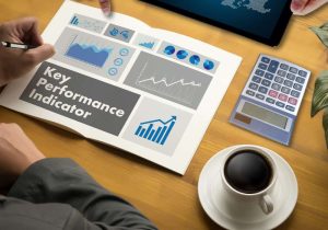 12 Contoh KPI Karyawan dan Cara Mengukurnya - Gajihub Blog