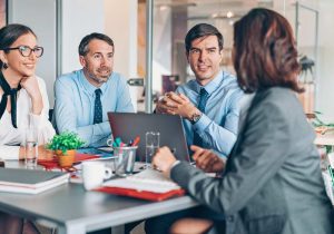 Management Development Program: Manfaat, Tips, dan Contoh - Gajihub Blog