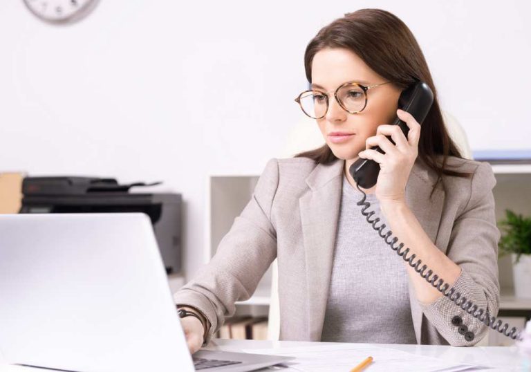 12 Tugas Sekretaris, Skill Penting, Gaji, dan Persyaratannya - Gajihub Blog