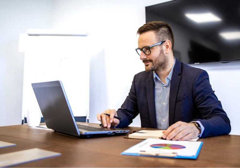 General Manager Adalah? Ini Tugas, Skill Penting, dan Gajinya - Gajihub ...